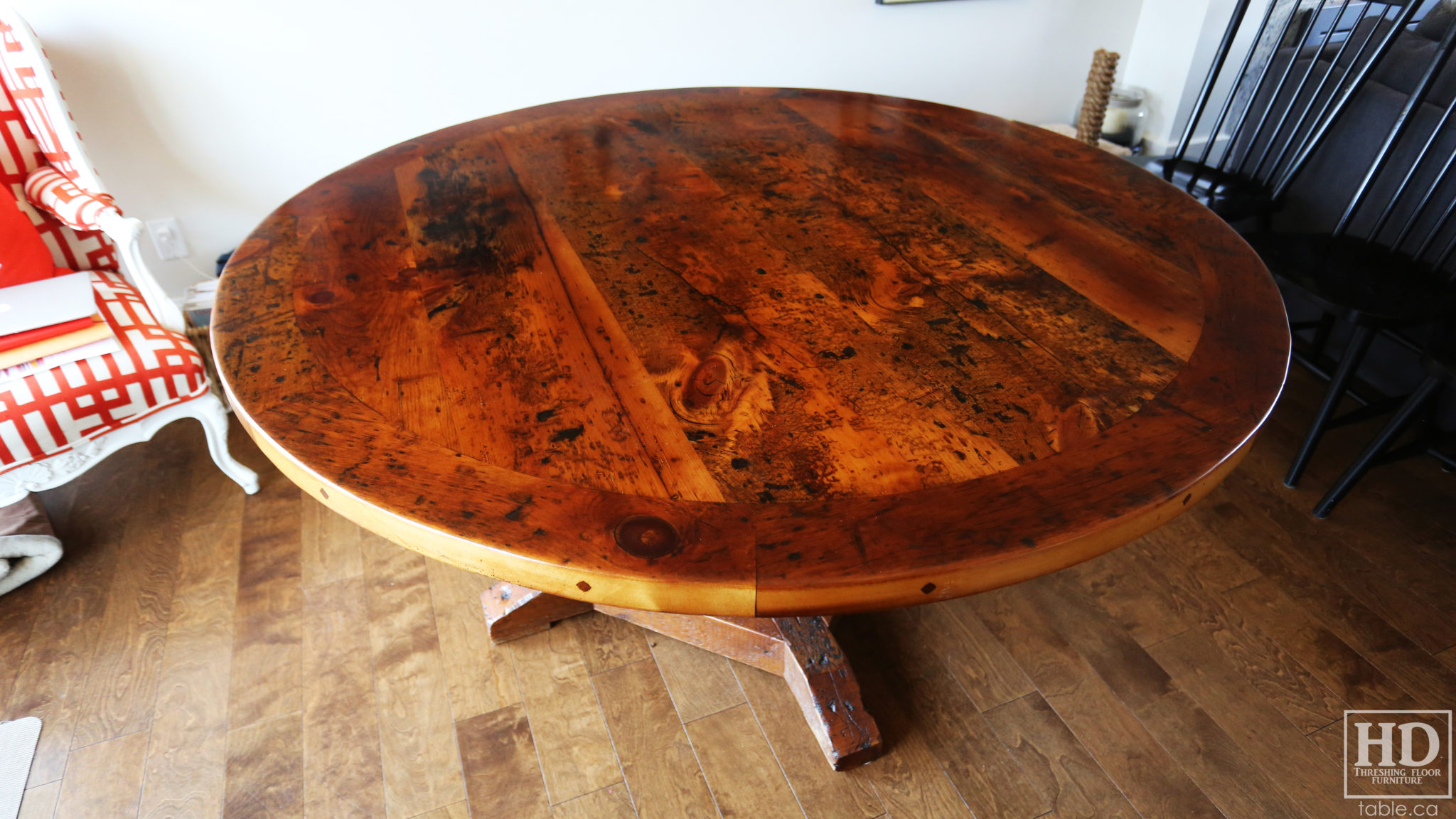 Old Growth Pine Round Table made from Ontario Barnwood | Blog