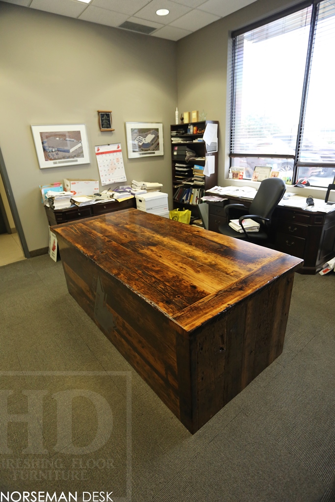 Reclaimed Wood Desks Ontario | HD Threshing Floor Furniture