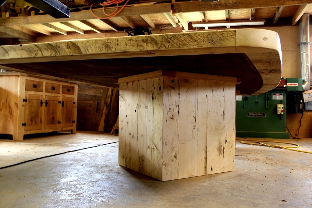 Reclaimed Wood Furniture | Coffee Tables | HD Threshing